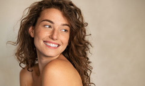 El color natural de los dientes… ¿Cuántos tonos hay? - Dentista Las Arenas
